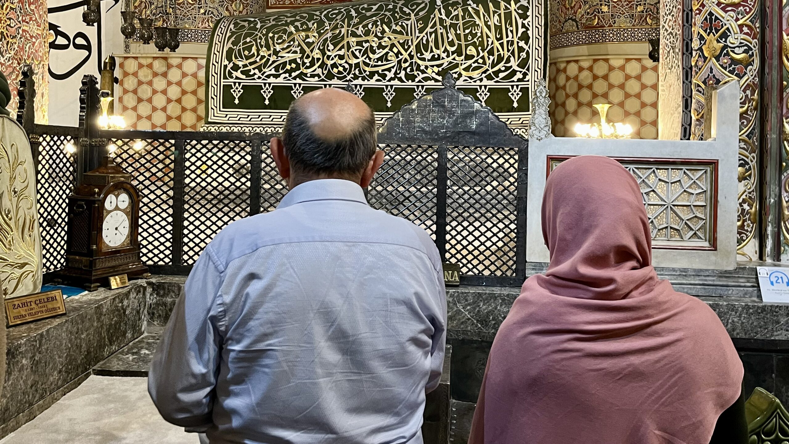 Friede, der Beziehungen ermöglicht - Gemeinsam Gegenwart denken